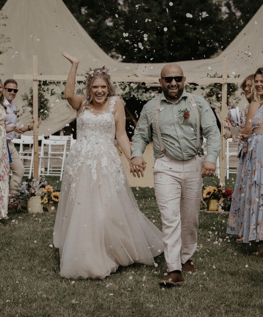 Real Wedding – Holly and Tom – Shelley Bell – Celebrant